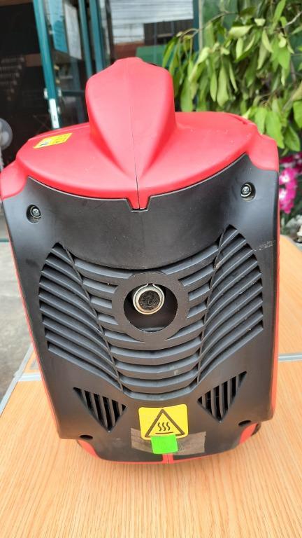 Workzone Inverter Generator SG2000, Commercial & Industrial ...