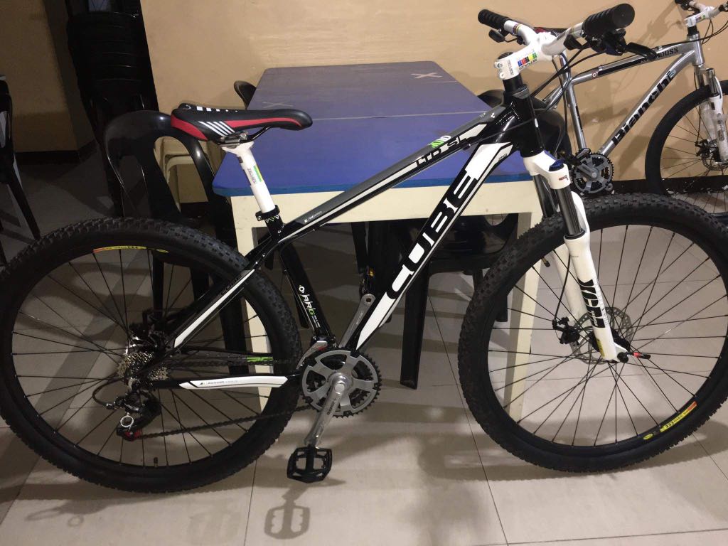 BRAND NEW CUBE 27.5, Sports Equipment, Bicycles & Parts, Bicycles on ...