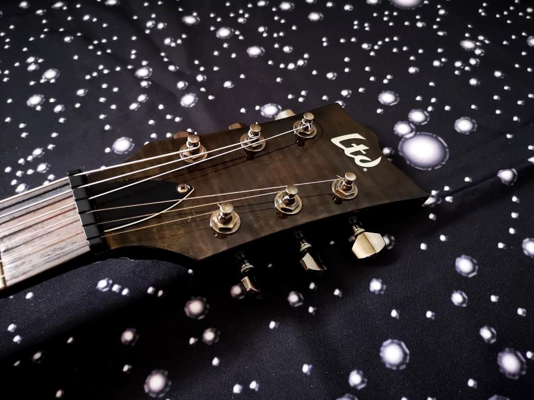 ESP LTD Viper-100FM with Orignal ESP Semi-padded Gigbag, Hobbies & Toys ...