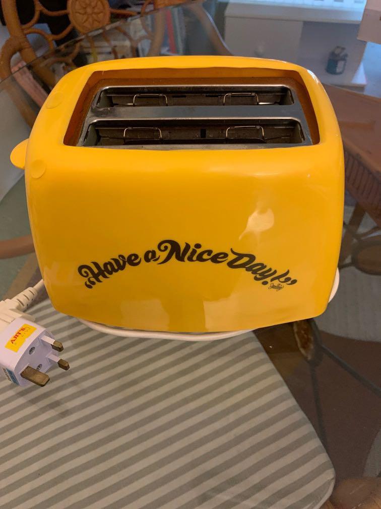 Smiley Toaster, TV & Home Appliances, Kitchen Appliances, Ovens ...