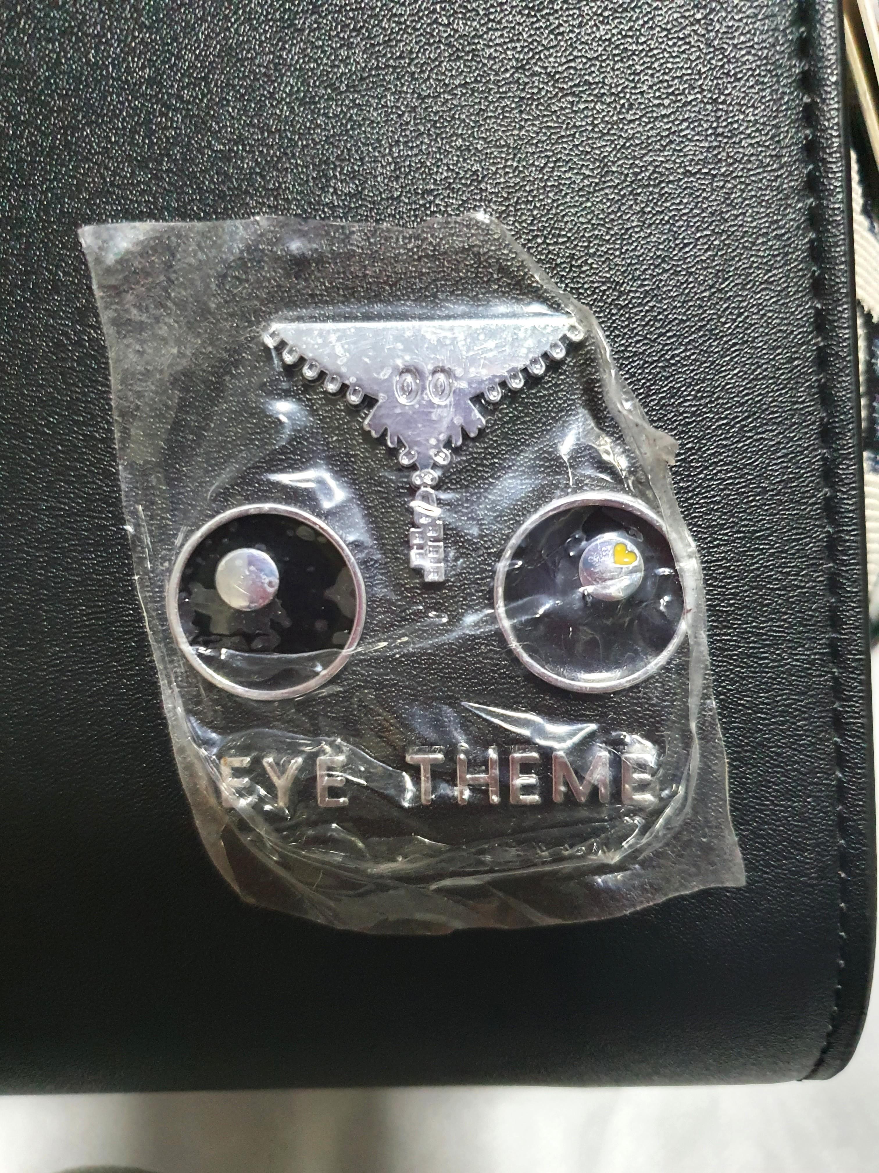 {RESERVED!} BNWT BUCKET EYE THEME BAG! 100% Authentic!, Women's Fashion ...