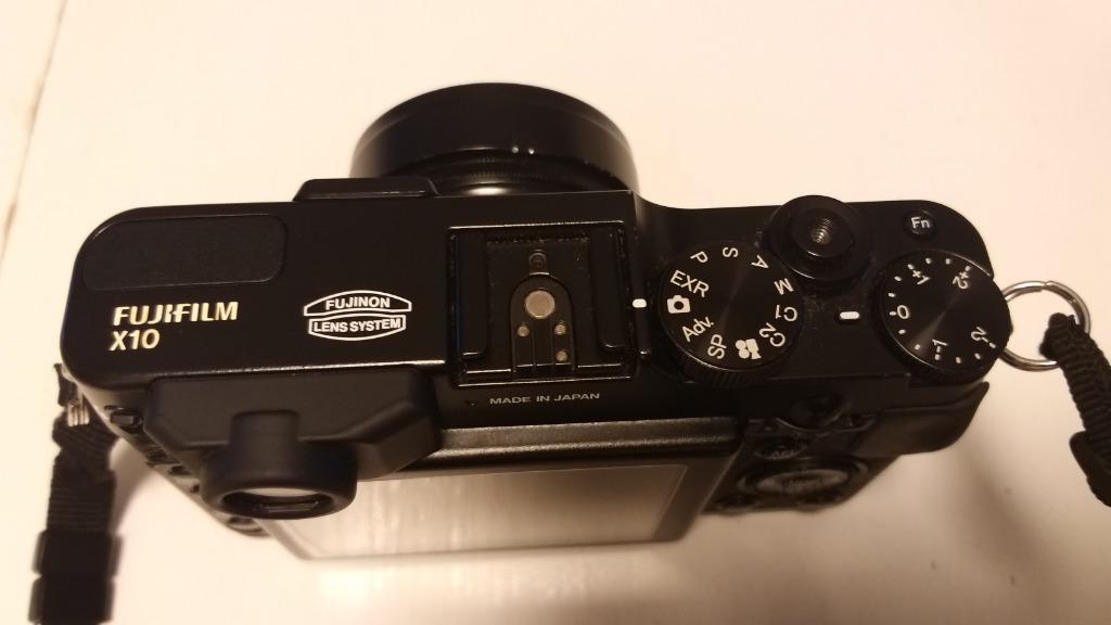 Fujifilm X10 Digital Camera (with all accessories), Photography ...