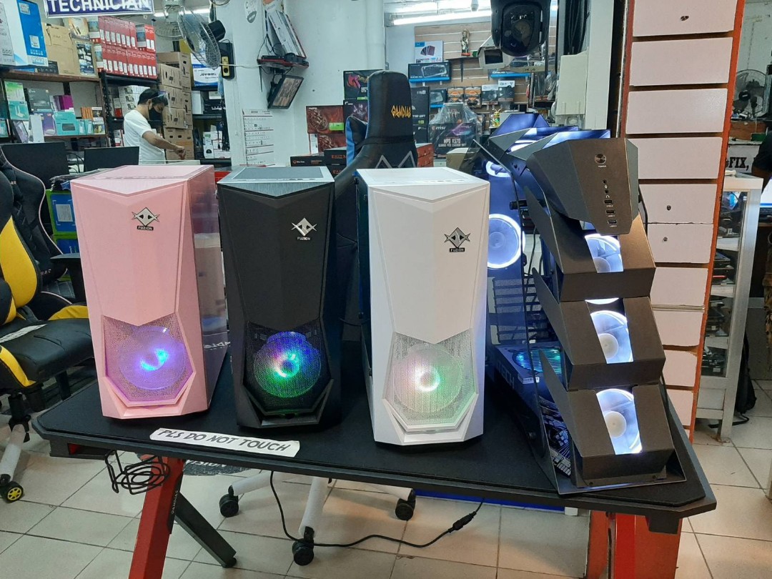 FUZION HELA CASE W/ PSU 700W 3X FAN(Pink, White & Black), Computers ...