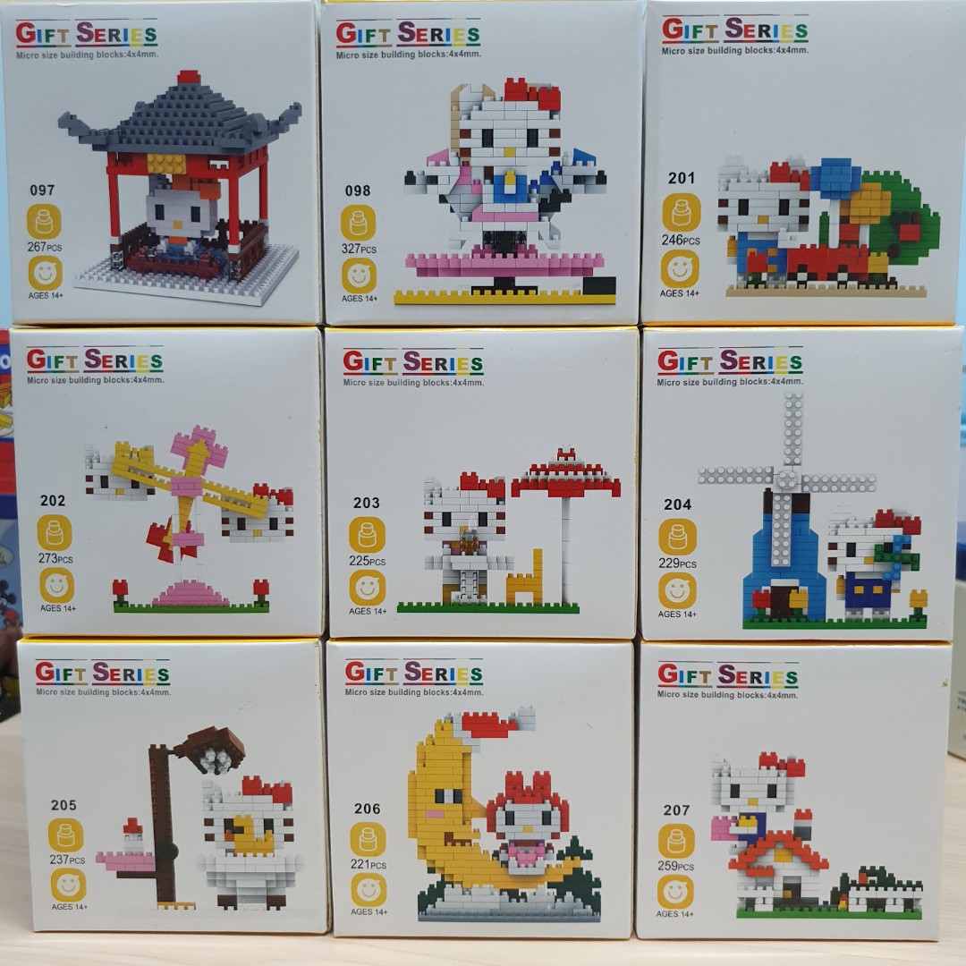 Hello Kitty Building Blocks, Hobbies & Toys, Toys & Games on Carousell