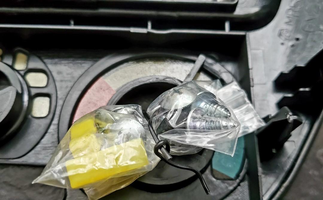 Lancer Cedia Gen 2 Panel Matting, Car Parts & Accessories, Body Parts ...