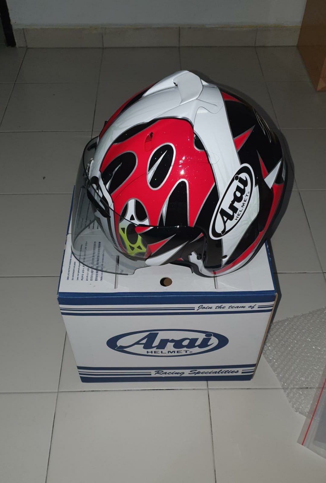 Arai helmet, Motorcycles, Motorcycle Apparel on Carousell