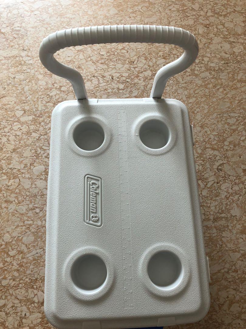 Coleman ice cooler box, Everything Else on Carousell