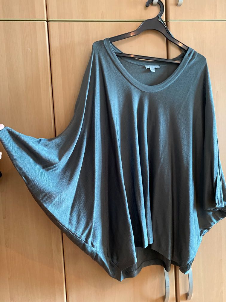 COS top, Women's Fashion, Tops, Sleeveless on Carousell