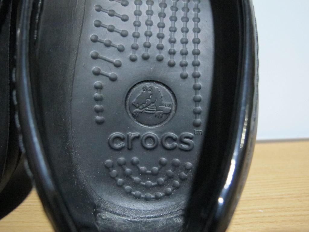 Crocs Wedge Closed Toe Rubber Shoes Heels, Women's Fashion, Footwear ...