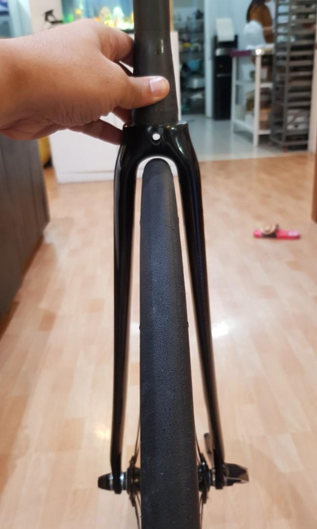 Dodici Carbon Fiber Road Bike Rigid Fork Disc Brake 28.6 tube 700x23 to ...