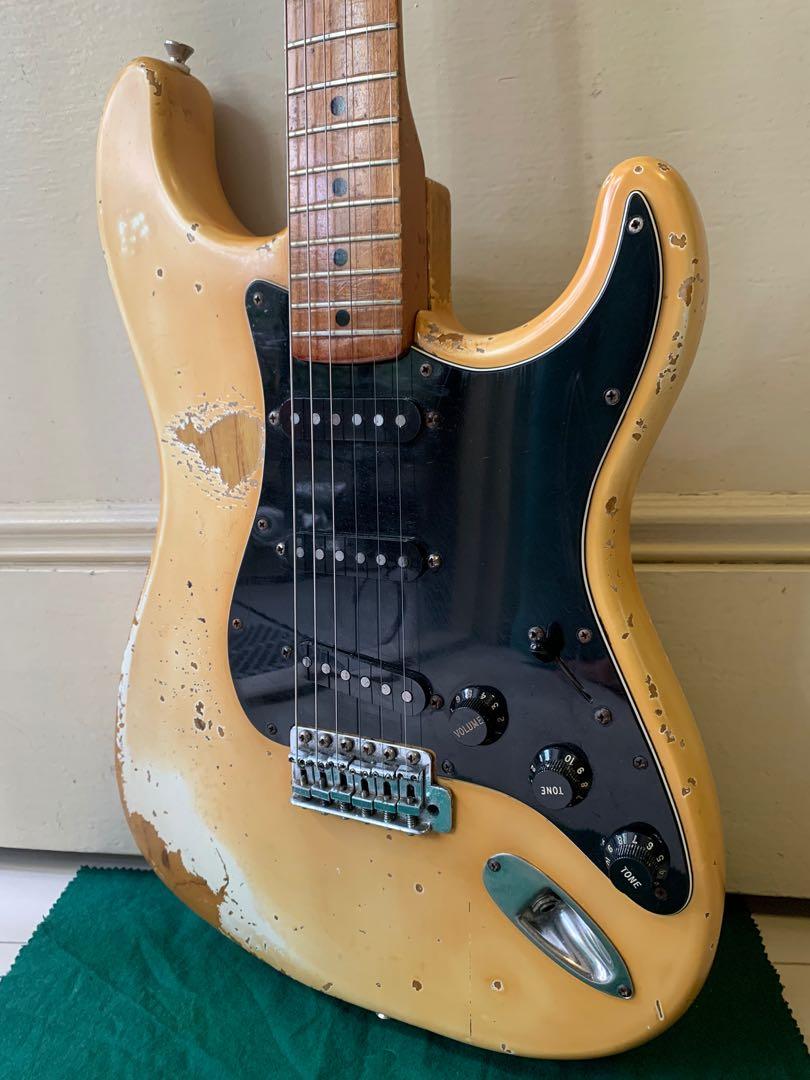 Fender Stratocaster CBS era; vintage 1978, Hobbies & Toys, Music ...