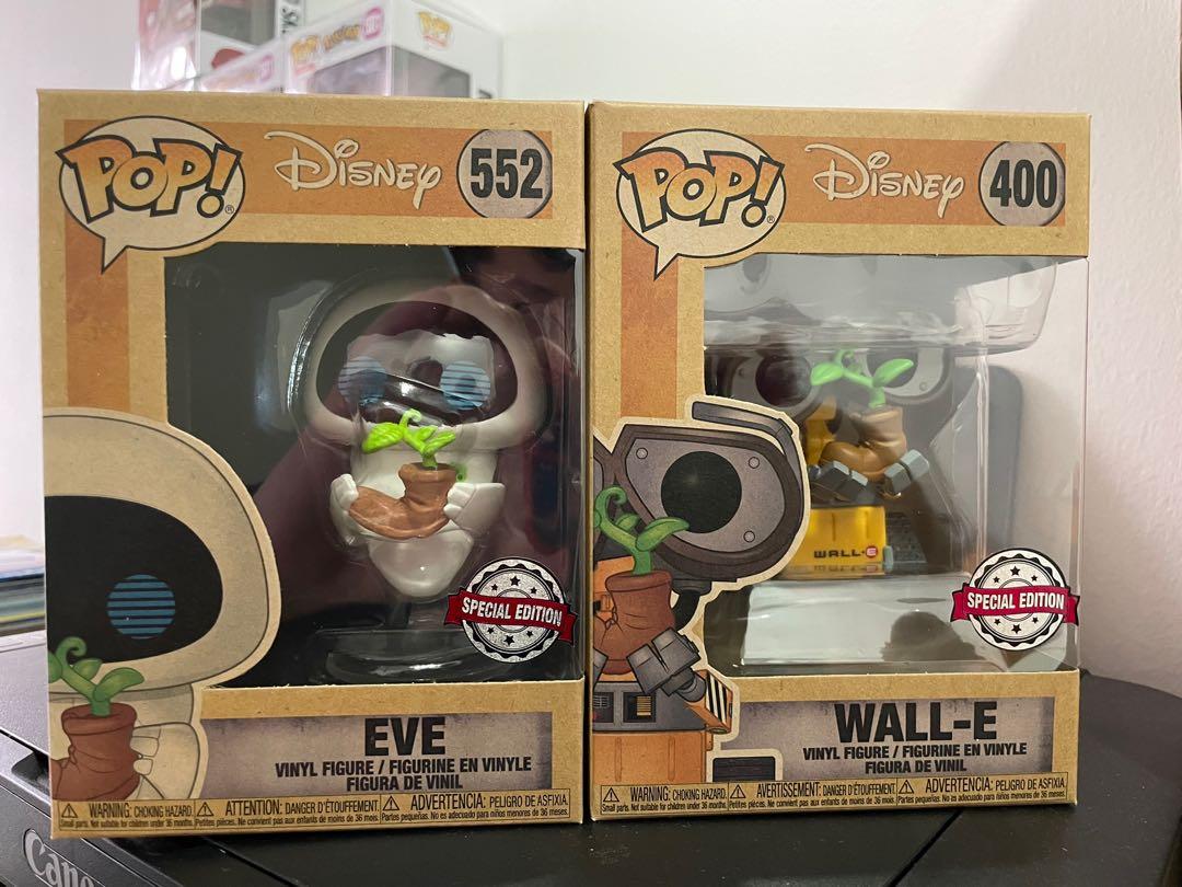 Disney: Wall-E #400 With Plant (Earth Day) Special Edition