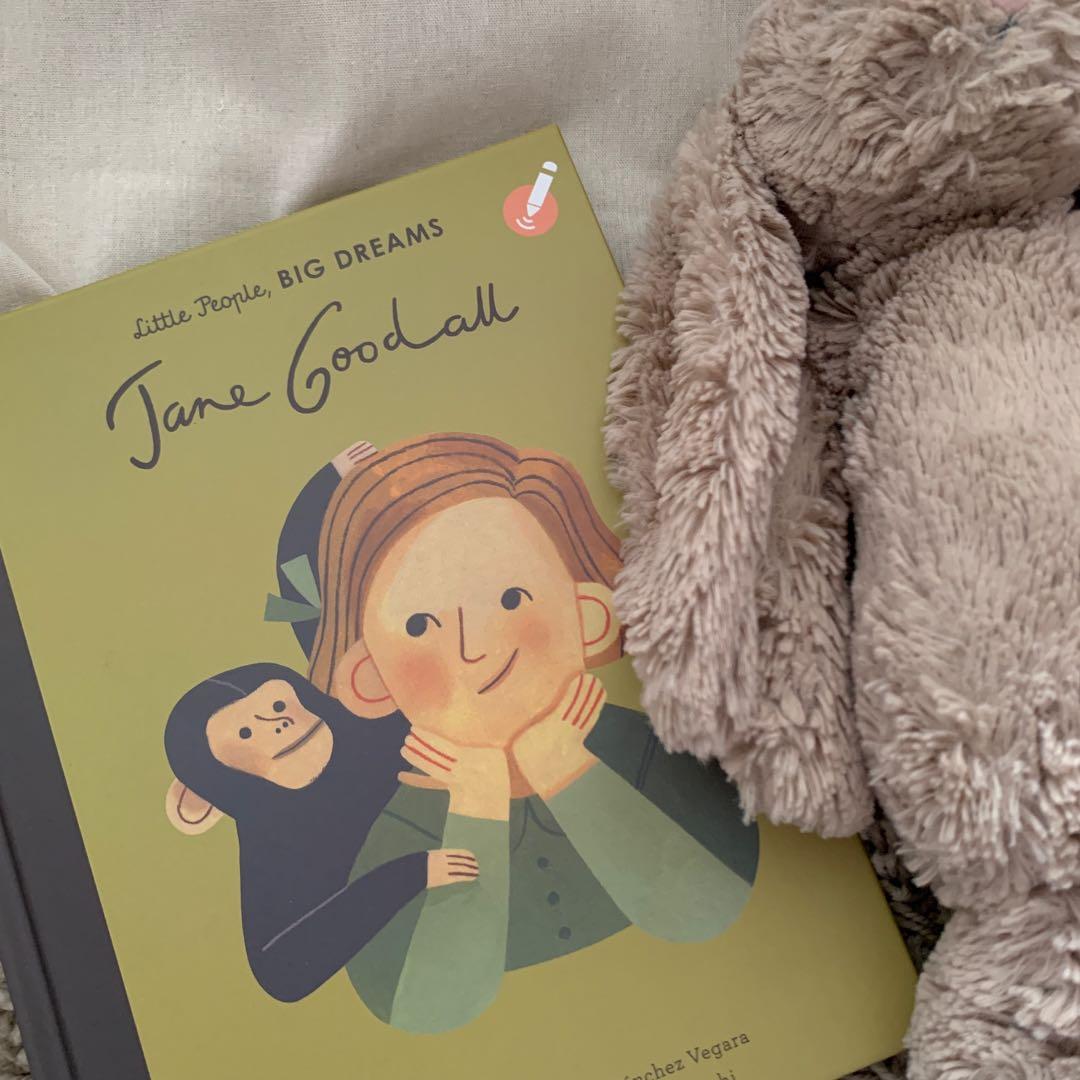 Jane Goodall - Little People Big Dreams, Hobbies & Toys, Books ...