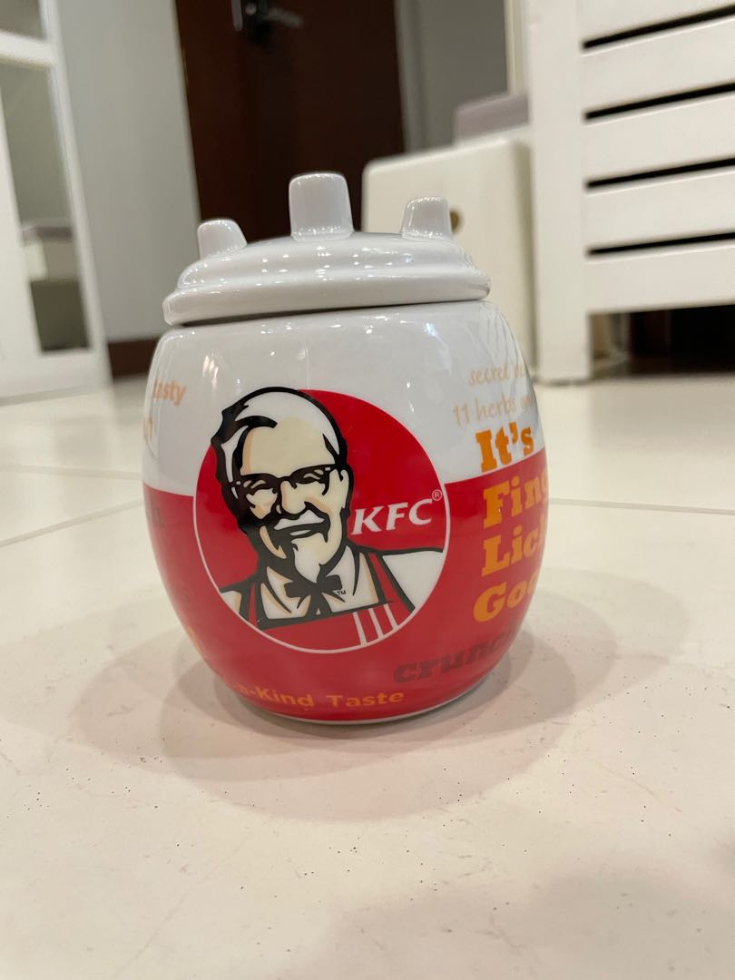 KFC Vintage Collectible Mug, Hobbies & Toys, Memorabilia & Collectibles ...