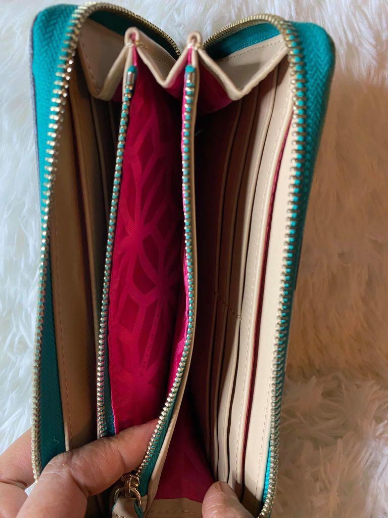 Trina Turk Long wallet (On Hand), Women's Fashion, Bags & Wallets ...