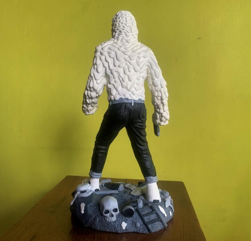 Contemporary art: Louie Cordero, Nardong Tae superhero sculpture ...