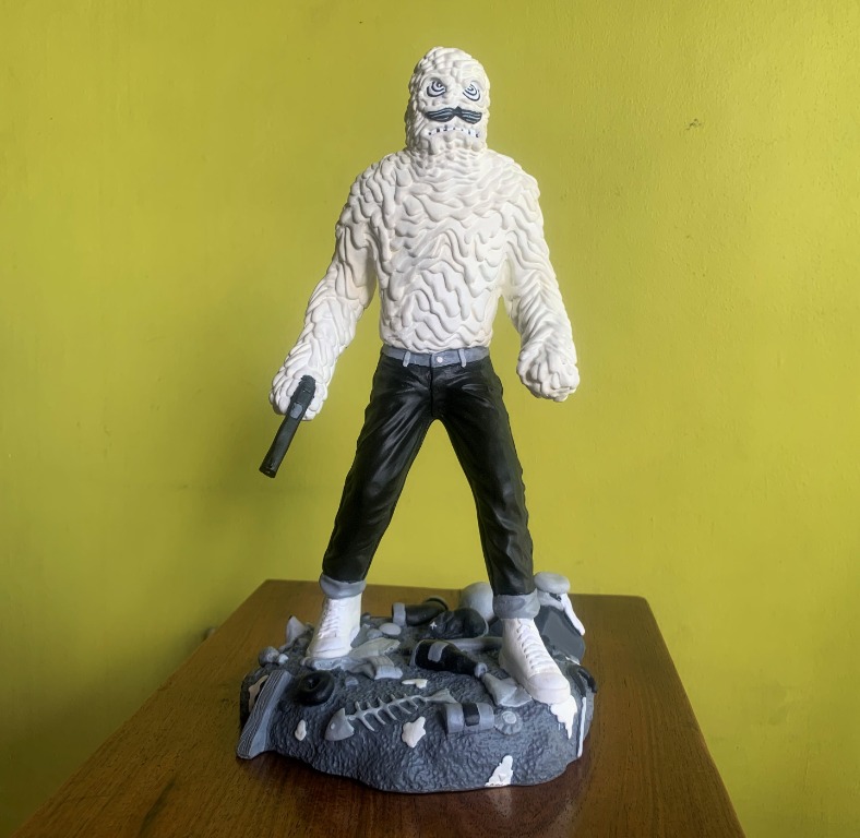 Contemporary art: Louie Cordero, Nardong Tae superhero sculpture ...