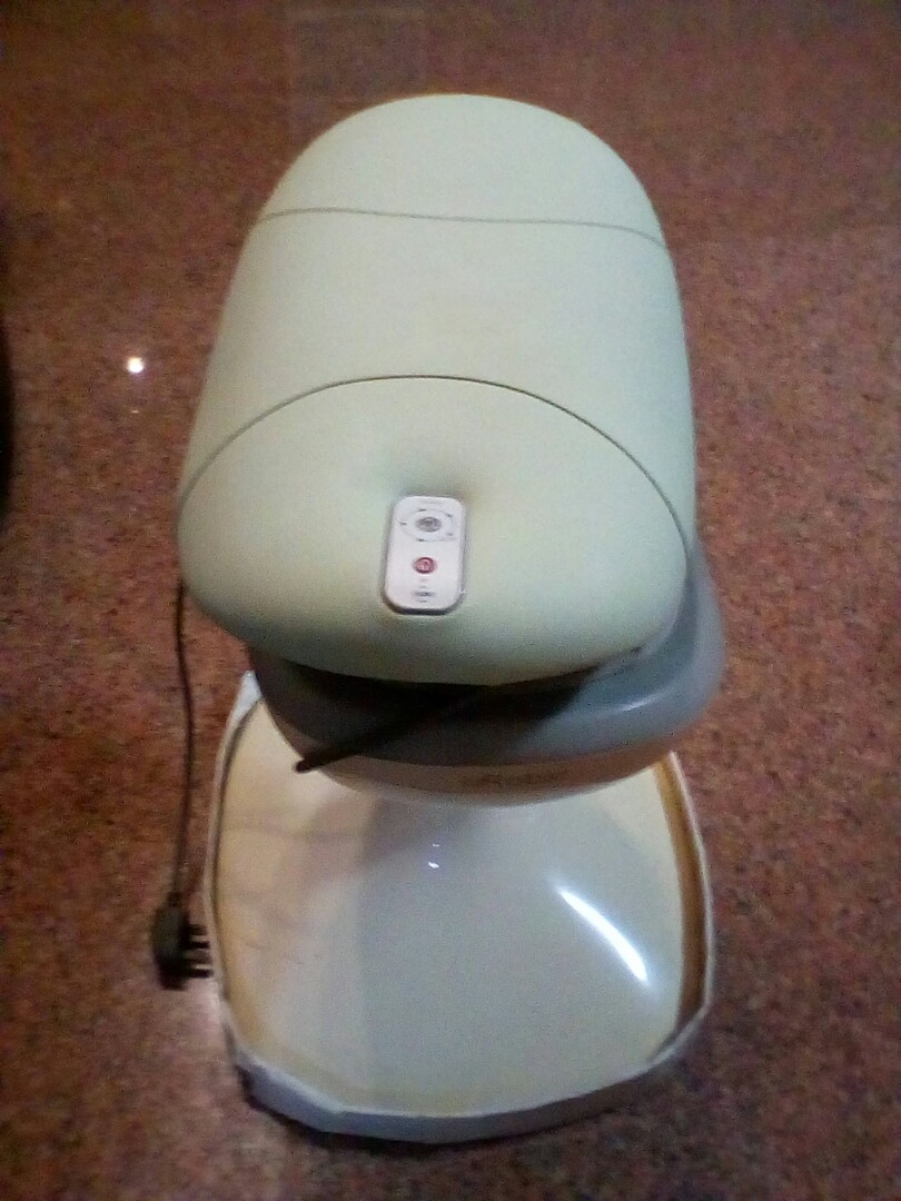 Osim uRobic slim workout chair, Health & Nutrition, Massage Devices on ...