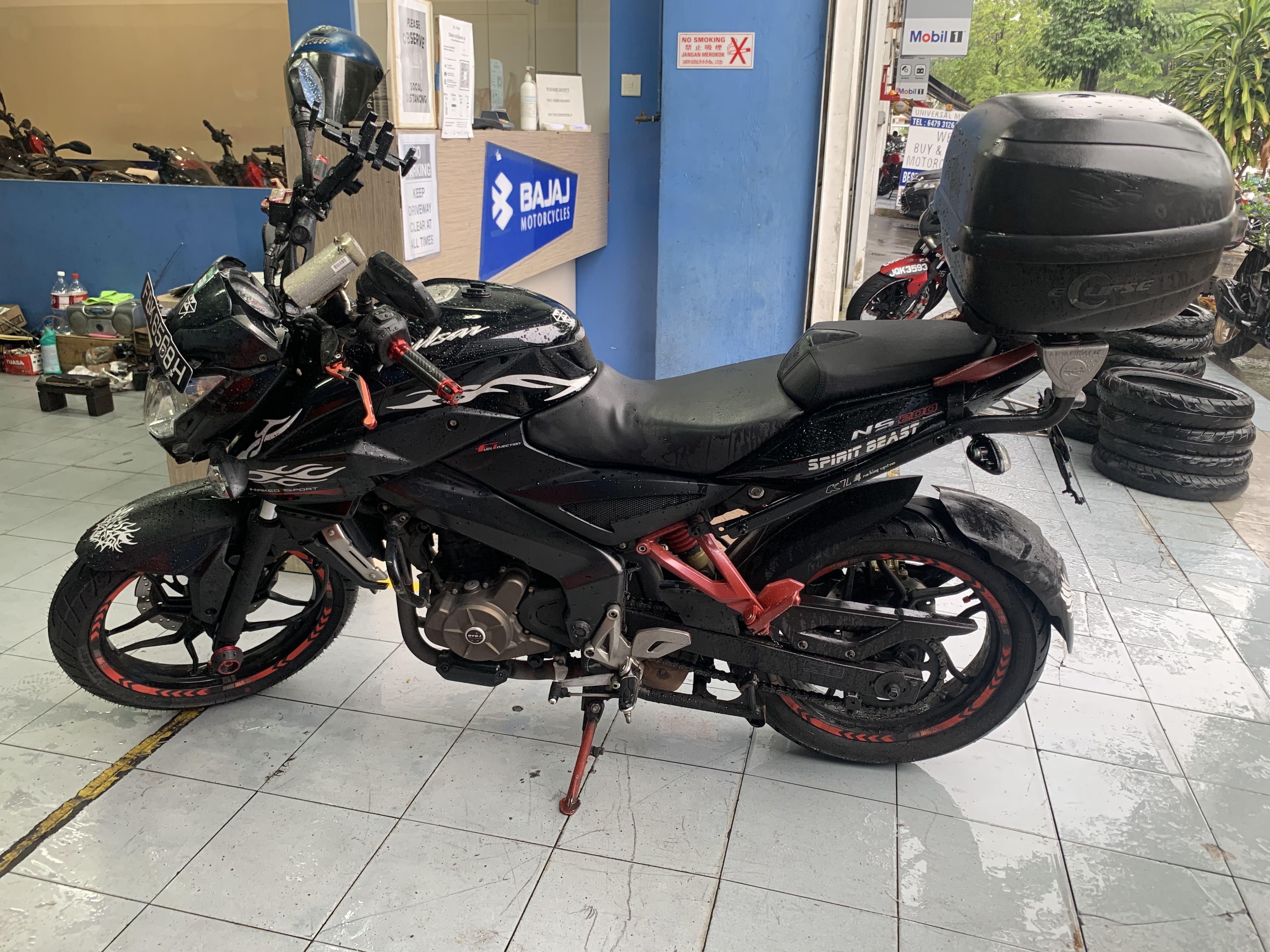 Pulser NS 200, Motorcycles, Motorcycles for Sale, Class 2B on Carousell