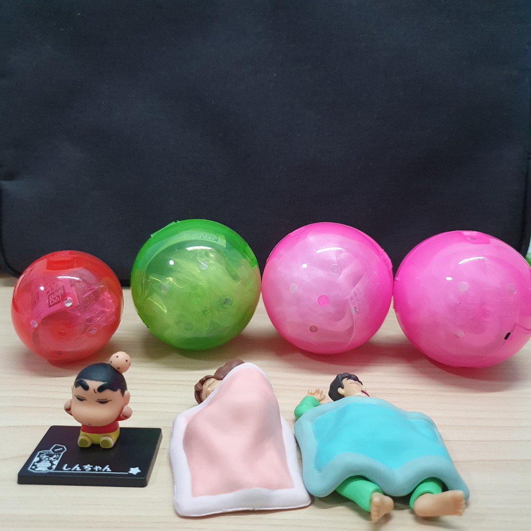 Shin Chan Gacha (Father, Mother, Shin Cha, Hobbies & Toys, Toys & Games ...