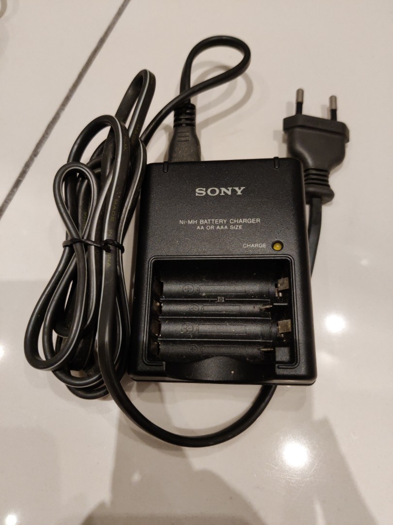 Sony NiMH original AA AAA battery charger, Computers & Tech, Parts ...