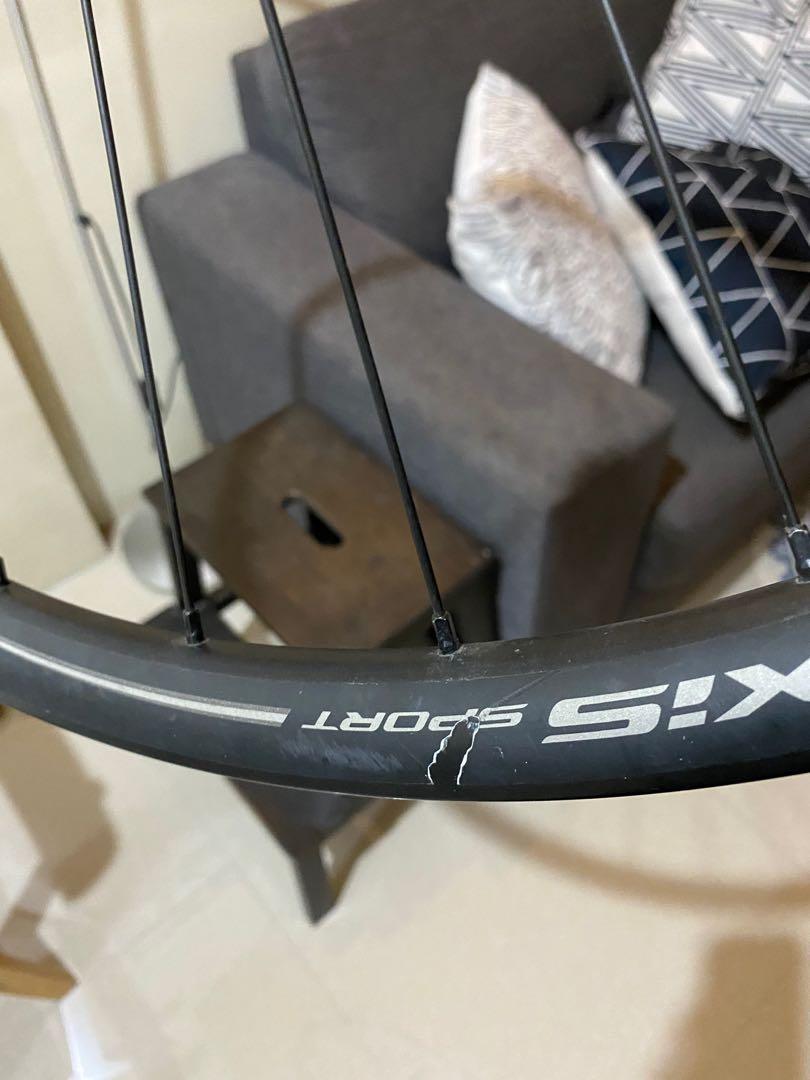 Specialized Axis Sport Disc, Sports Equipment, Bicycles & Parts ...