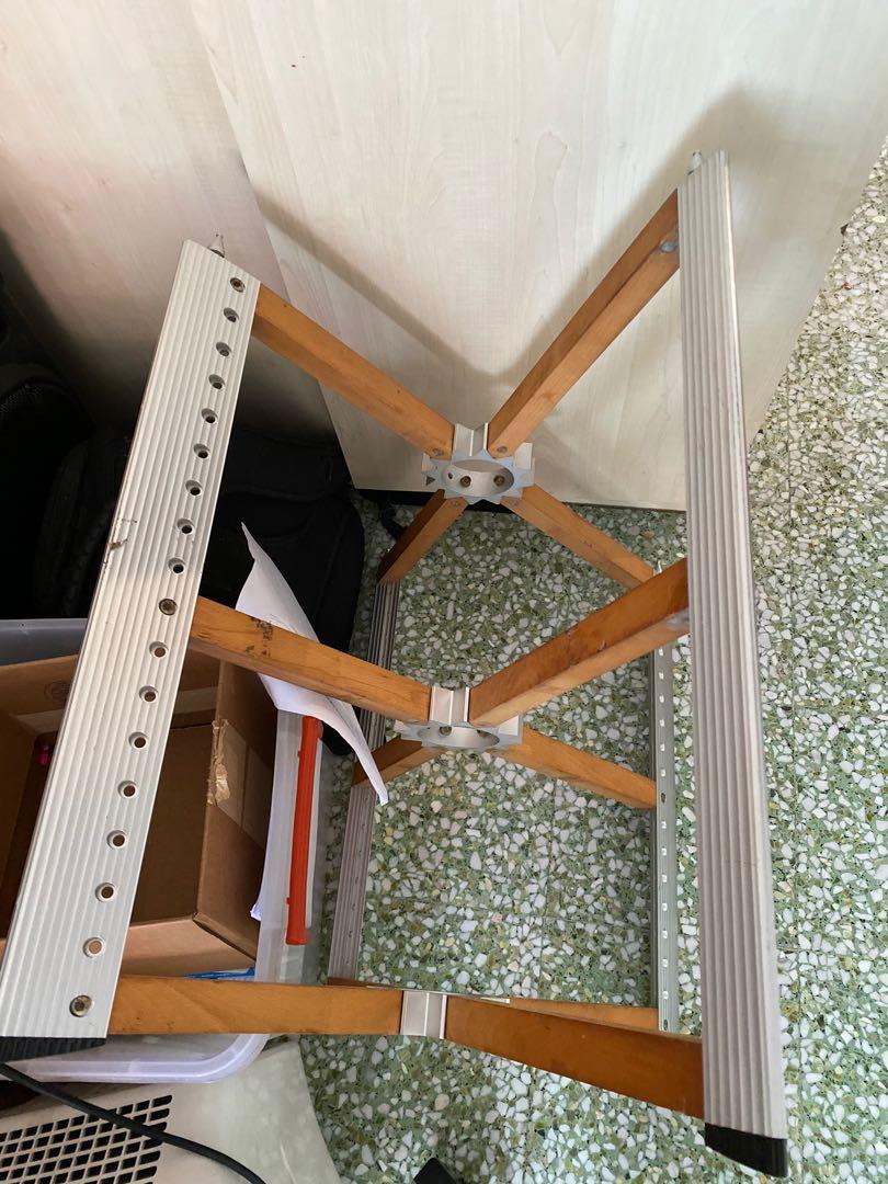 Spider stand, Audio, Other Audio Equipment on Carousell