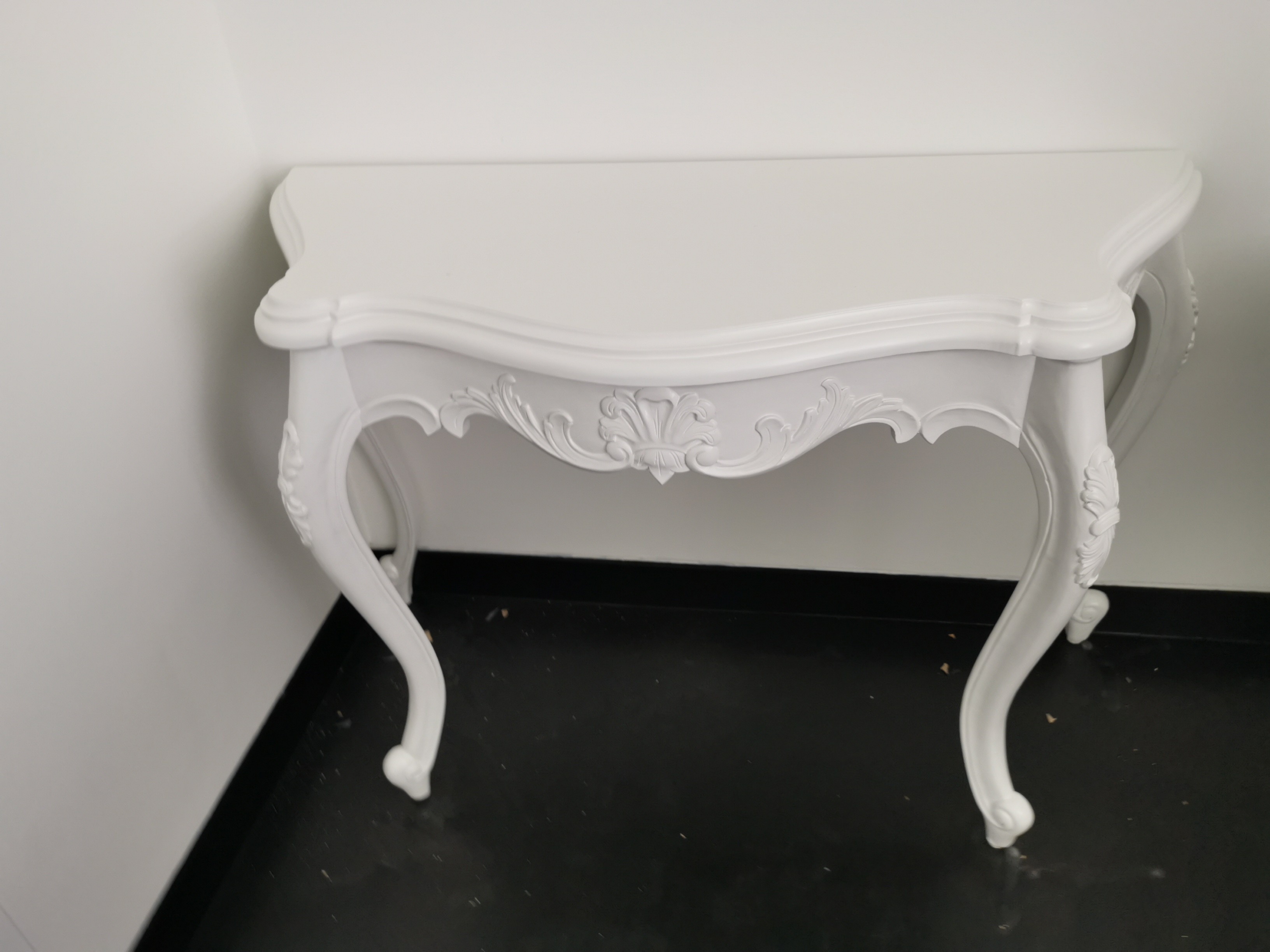 Victorian Console, Furniture, Tables & Chairs on Carousell