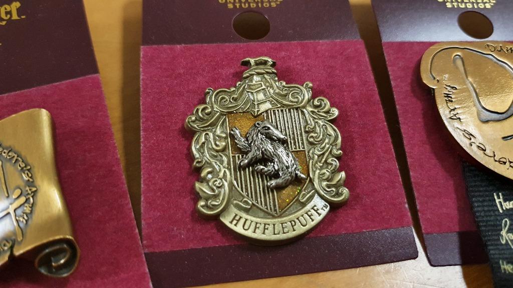 Wizarding World of Harry Potter Official Pins - Dumbledore's Army ...