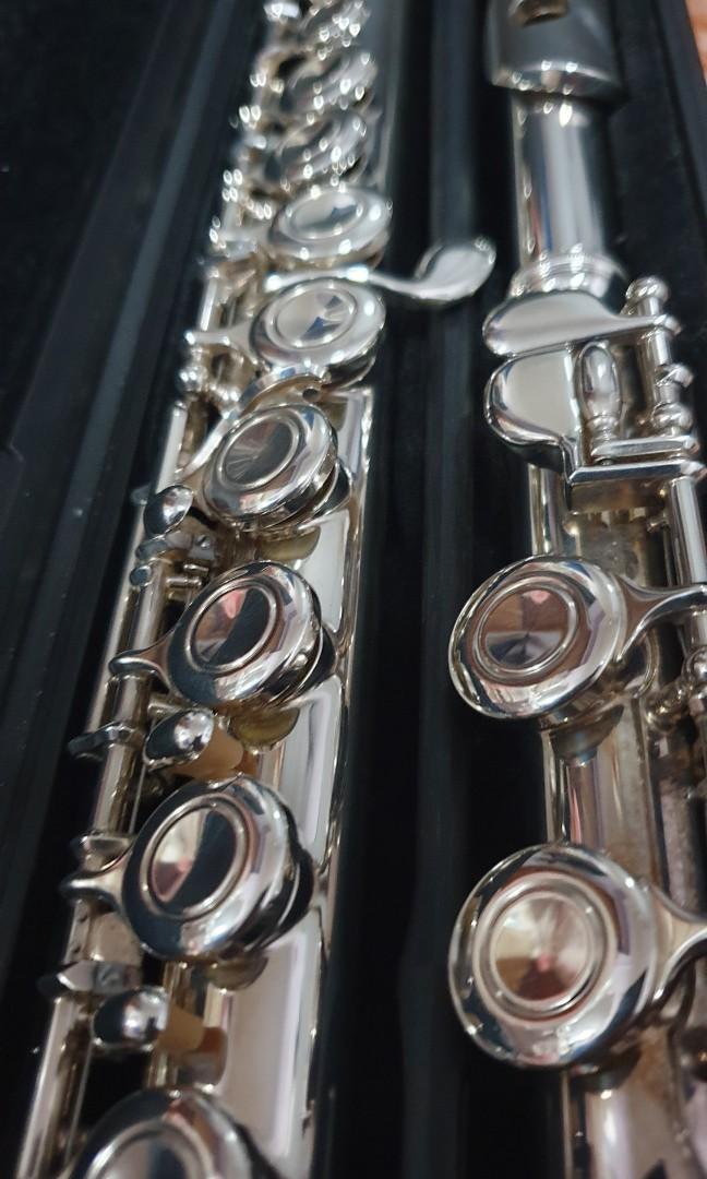 Yamaha flute YFl-211, Hobbies & Toys, Music & Media, Musical ...