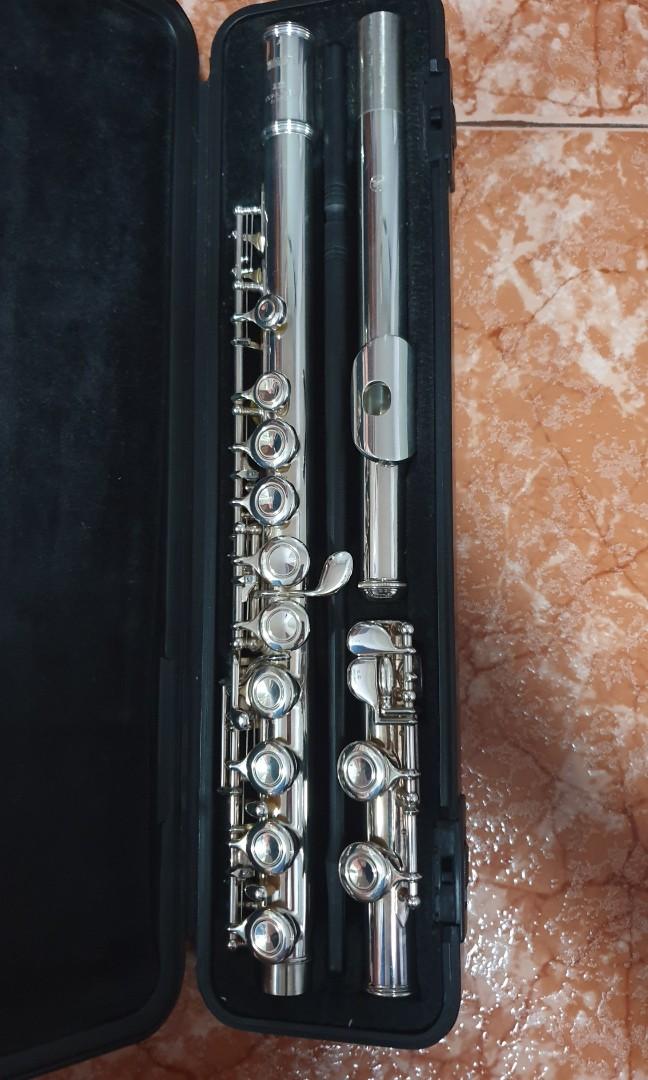 Yamaha flute YFl-211, Hobbies & Toys, Music & Media, Musical ...