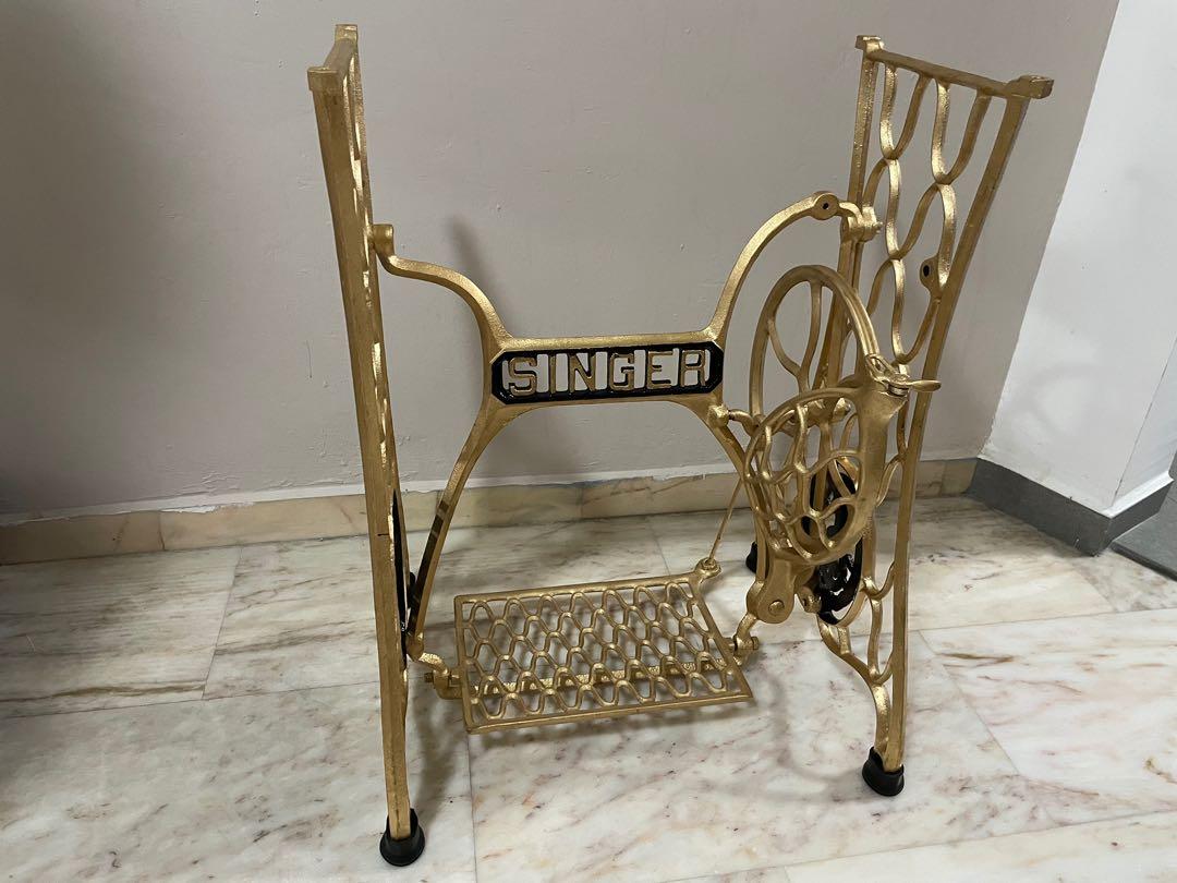 Authentic Singer Sewing Machine legs, Hobbies & Toys, Memorabilia ...