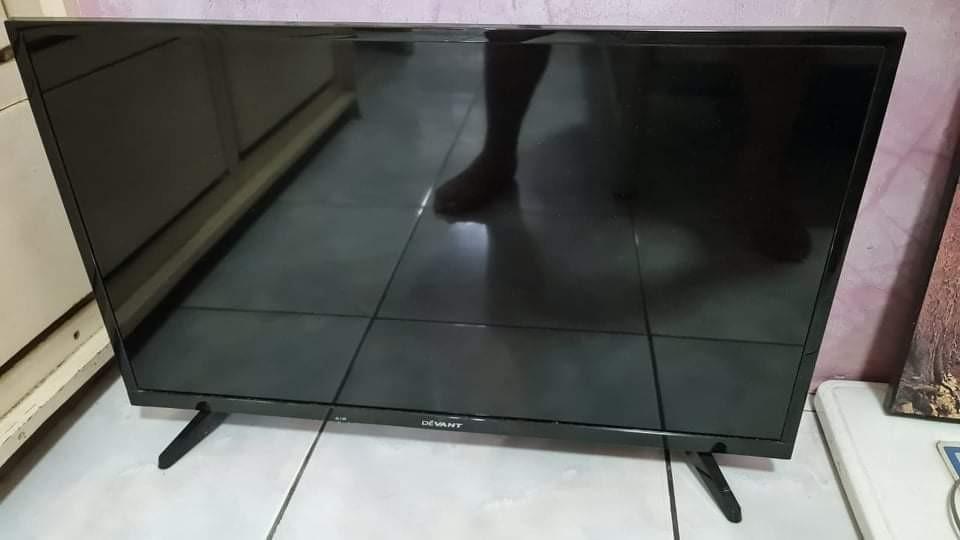 Devant LTV900 32 Inch Smart TV, TV & Home Appliances, TV ...