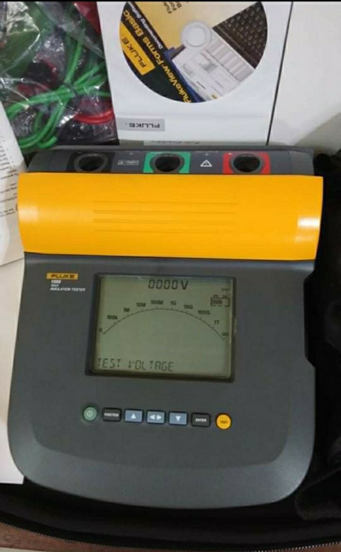 FLUKE 1555 10kv insulation tester, Commercial & Industrial ...