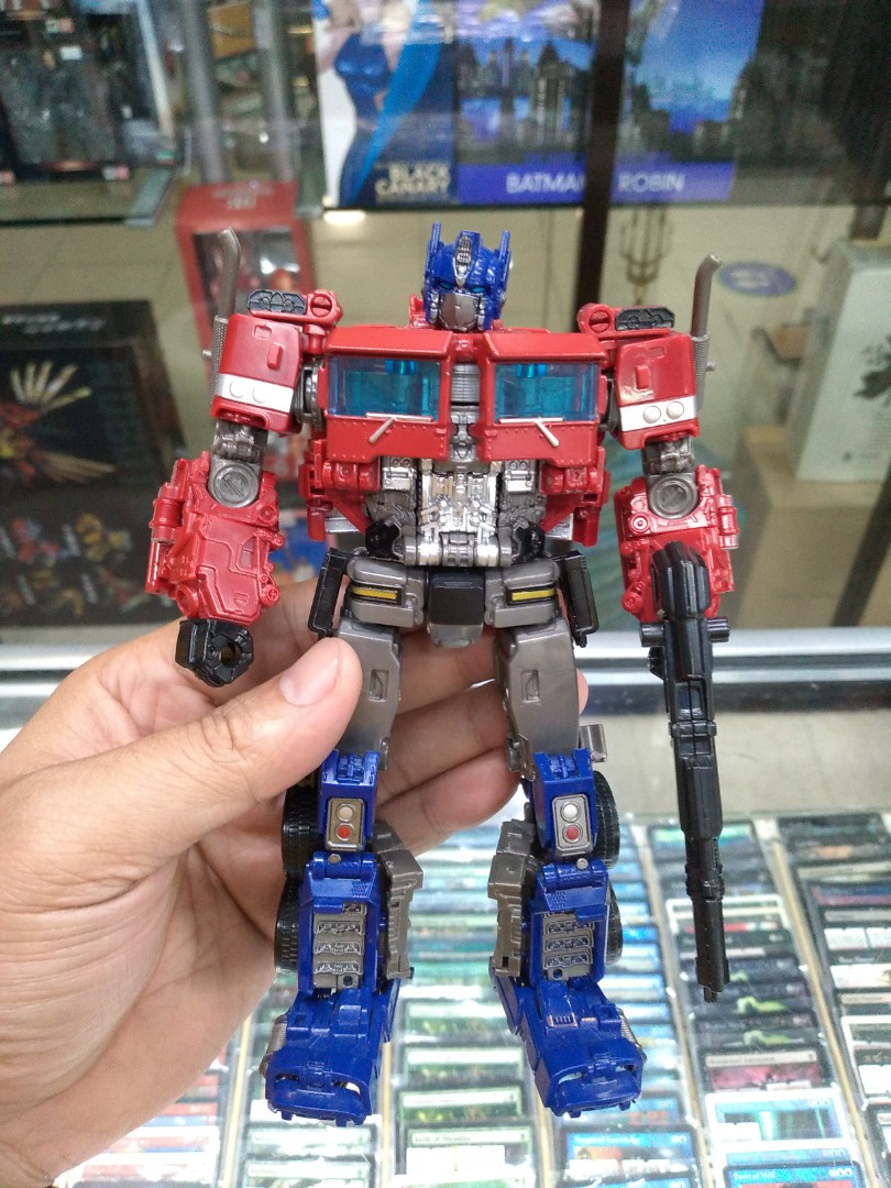 Hasbro Transformers Assorted Figures, Hobbies & Toys, Toys & Games on ...