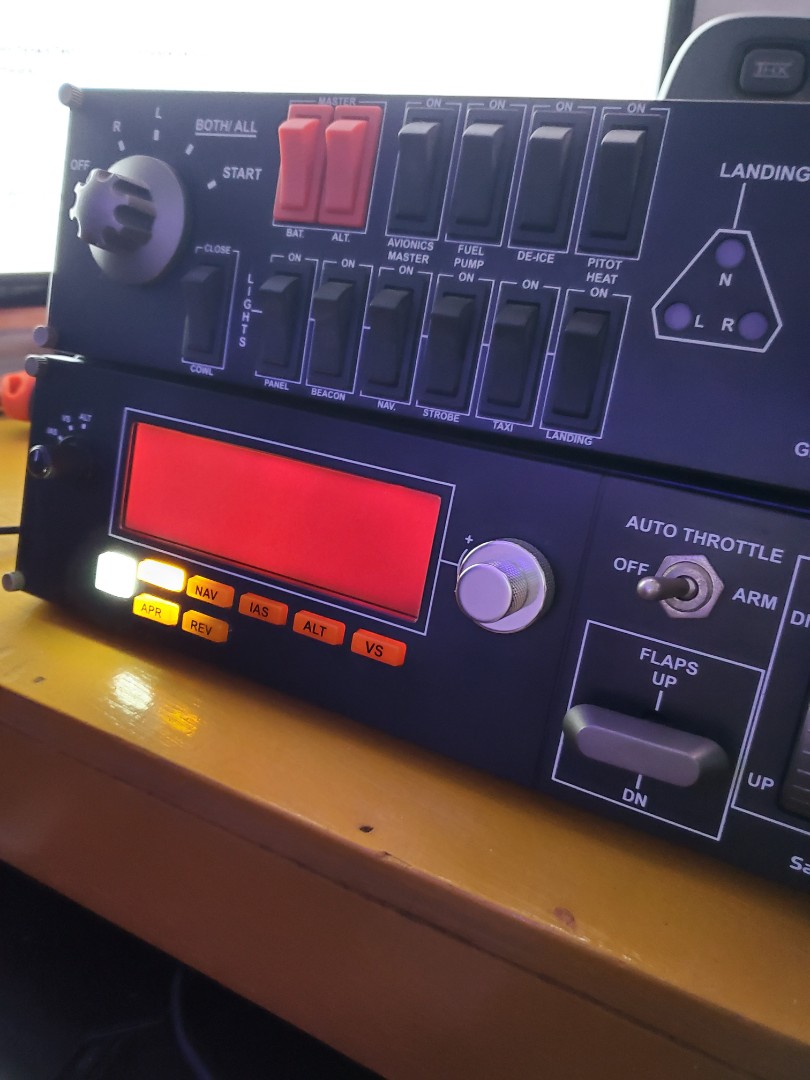 Logitech Flight Autopilot Panel and Aircraft Switch Panel, Computers ...