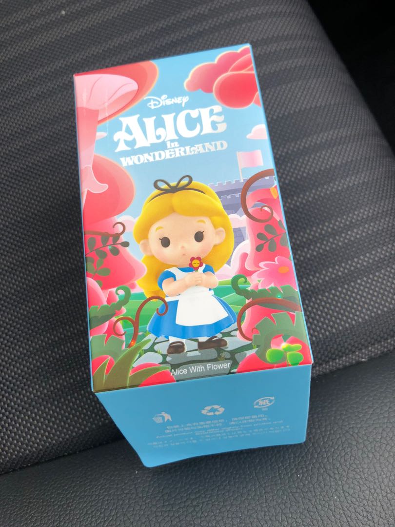 Pop mart Alice in the wonderland Queen of Hearts 公仔, 兒童＆孕婦用品, 嬰兒玩具 ...