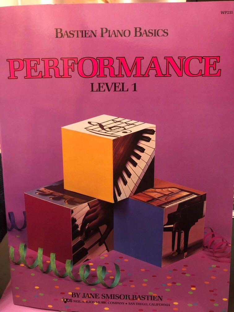 【全新】Bastien Piano Basics level 1 琴書, 興趣及遊戲, 書本 & 文具, 兒童書籍 - Carousell