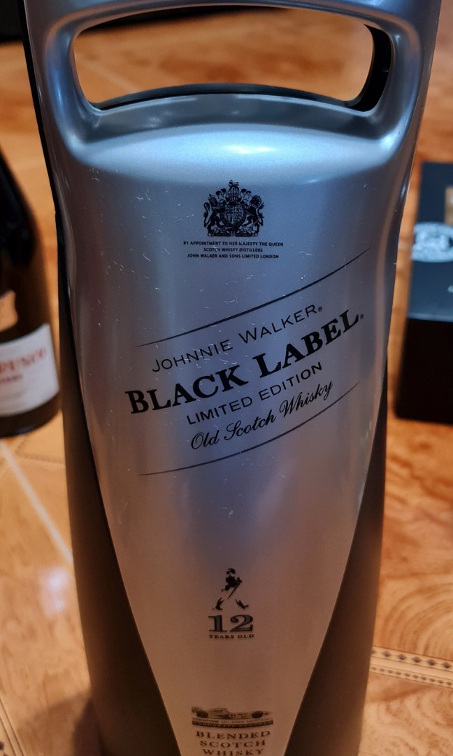 Black label Limited Edition 1L, Food & Drinks, Alcoholic Beverages on ...