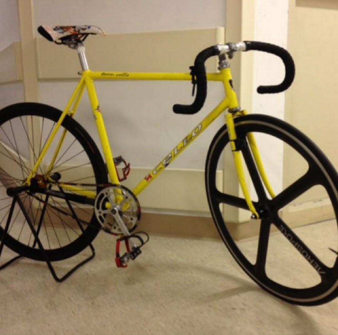 Cello Fixie bike, Sports Equipment, Bicycles & Parts, Bicycles on Carousell