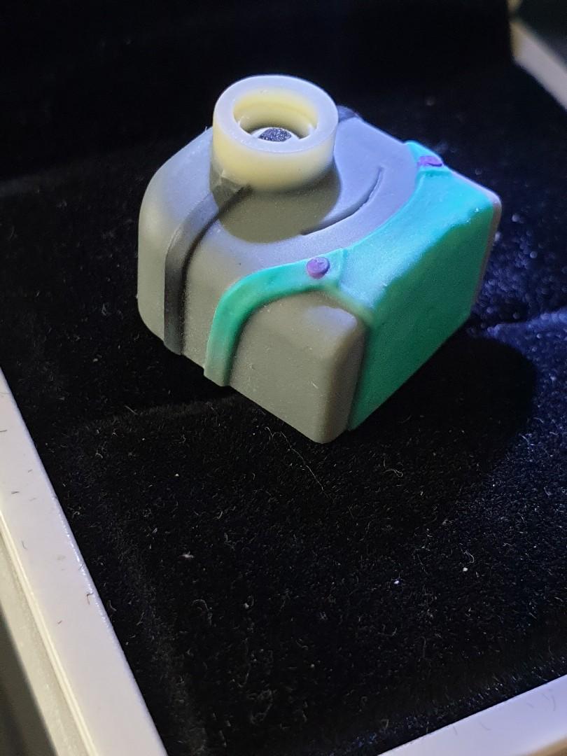 Despicable Me Artisan Minion Keyboard Keycap, Computers & Tech, Parts ...