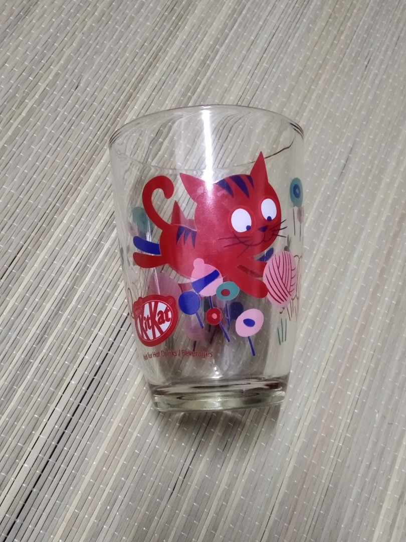 Kit Kat Glass, Hobbies & Toys, Collectibles & Memorabilia, Fan ...