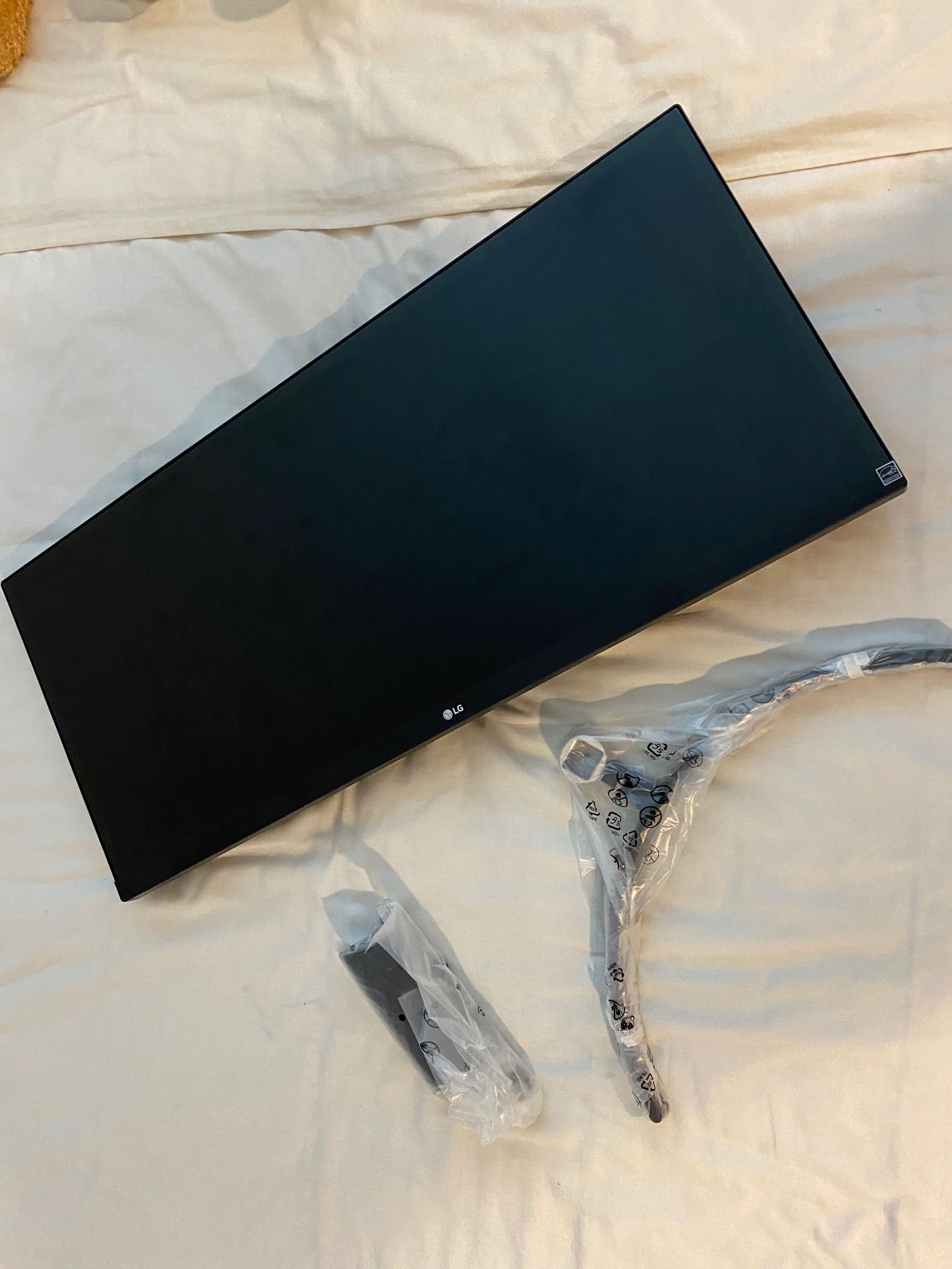 LG 29WK500 Ultrawide Monitor, Electronics, Computer Parts & Accessories on Carousell