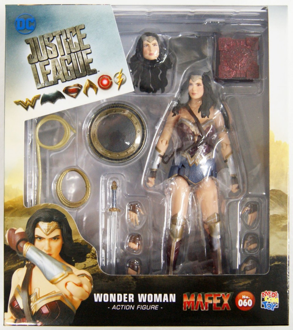 Mafex Wonder Woman Justice League Dc Hobbies And Toys Toys And Games On Carousell