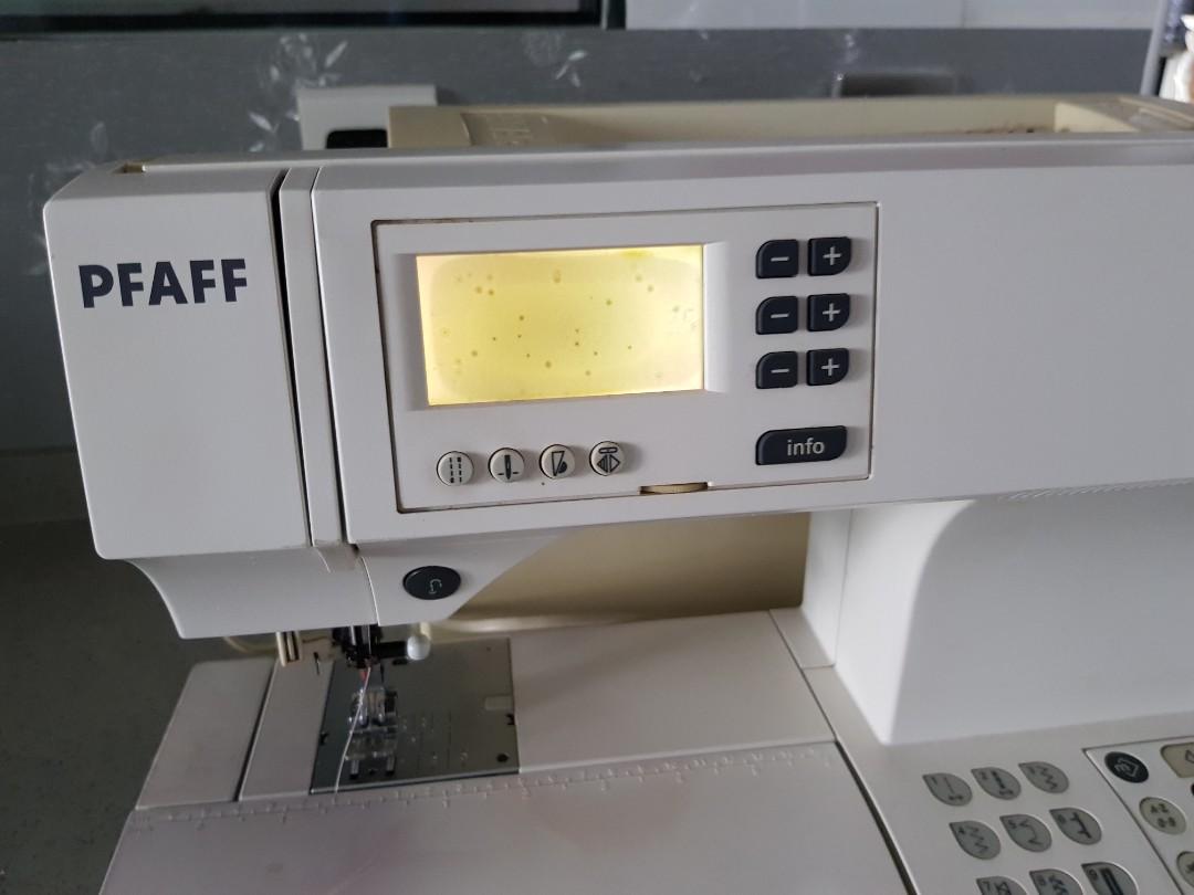 Pfaff germany sewing machine, Design & Craft, Craft Supplies & Tools on ...