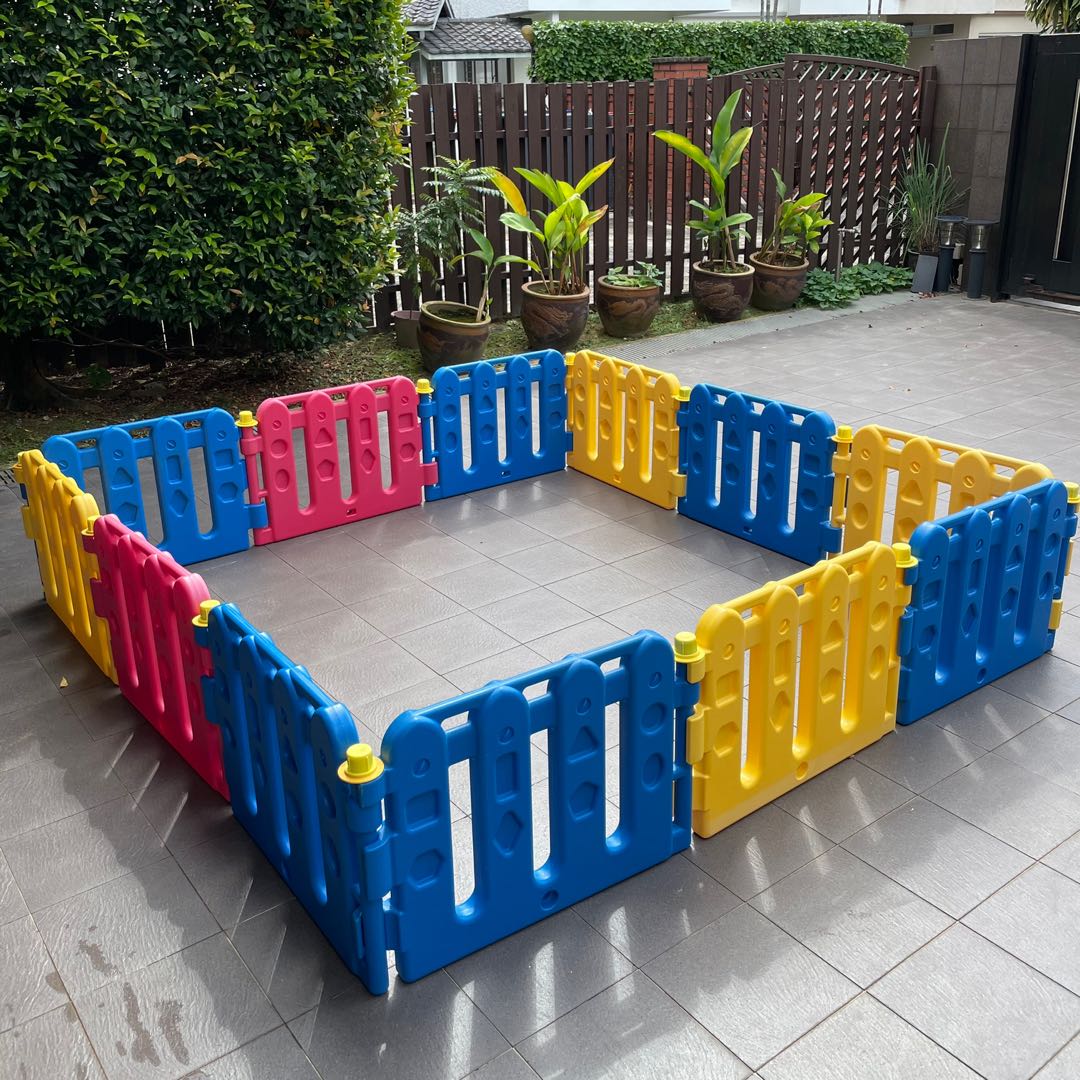 Plastic playpen panels x 12 pieces, Babies & Kids, Infant Playtime on ...