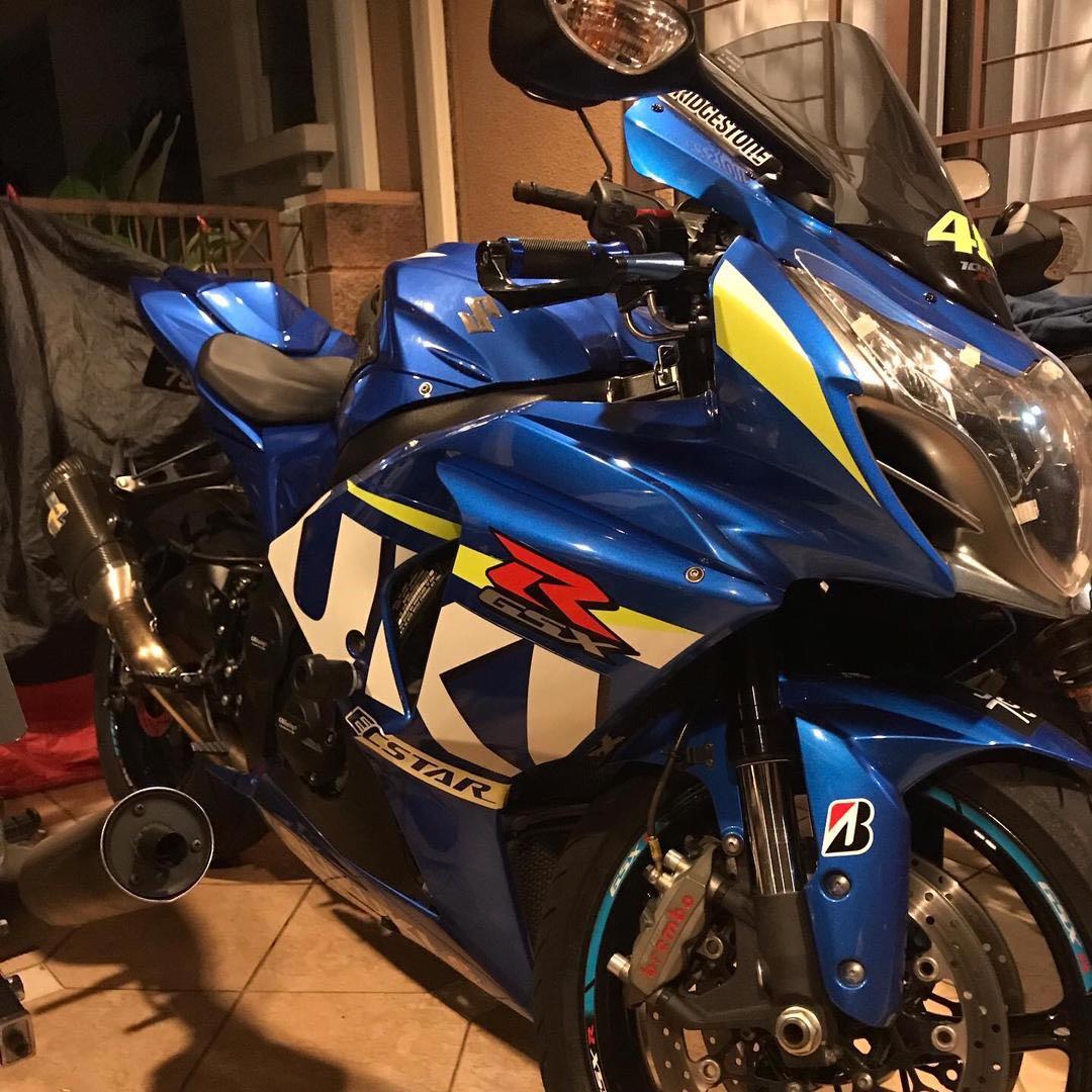 SUZUKI GIXXER GSXR 1000cc L4, Motorbikes on Carousell