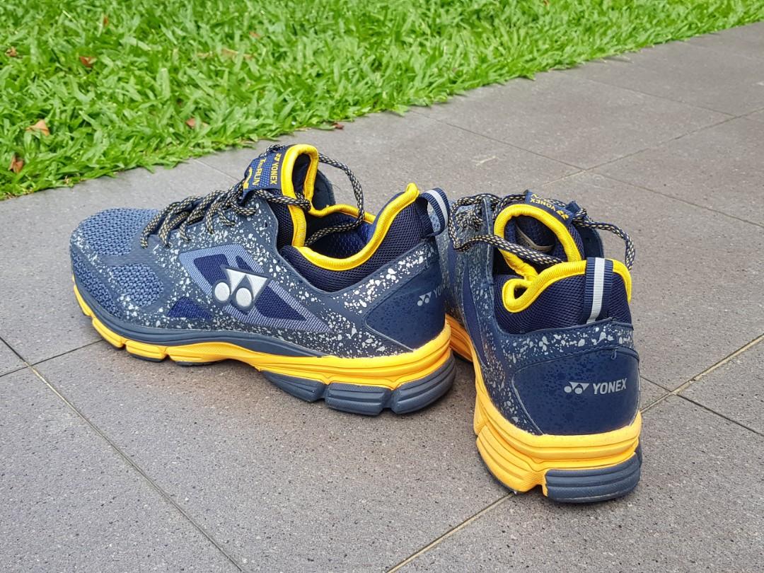 Yonex Tru Run Alpha, Men's Fashion, Footwear, Sneakers on Carousell