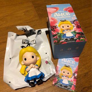 Popmart Disney Alice in Wonderland - Queen of Heart, Toys & Games ...