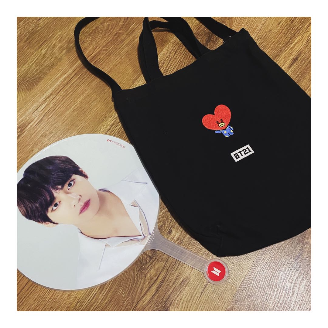 SALE | BTS Official Items Set #1, Hobbies & Toys, Memorabilia ...